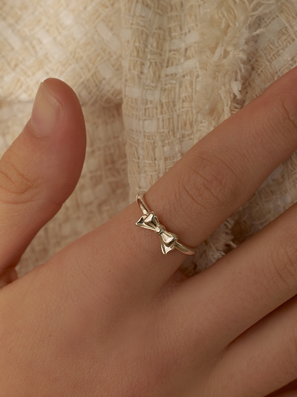 [진주귀걸이 증정] Mini ribbon ring - 하고(HAGO)