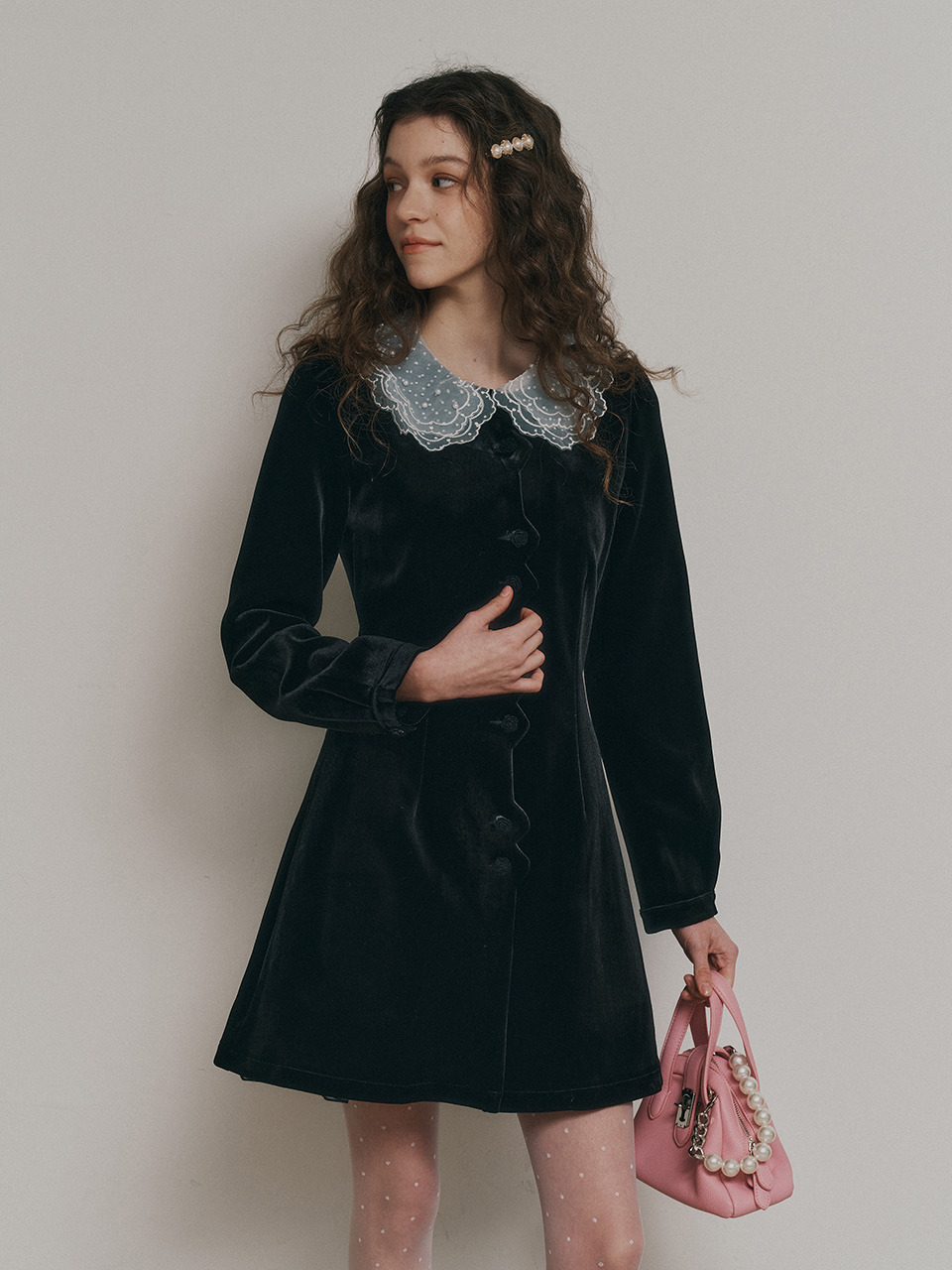 [25%쿠폰]DD_Lace collar velvet dress_BLACK - HAGO(하고)