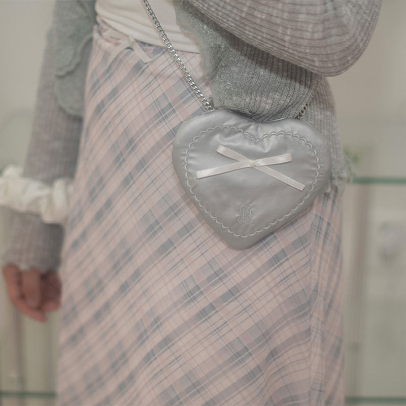 Ribbon Heart Bag _ Sliver - 하고(HAGO)