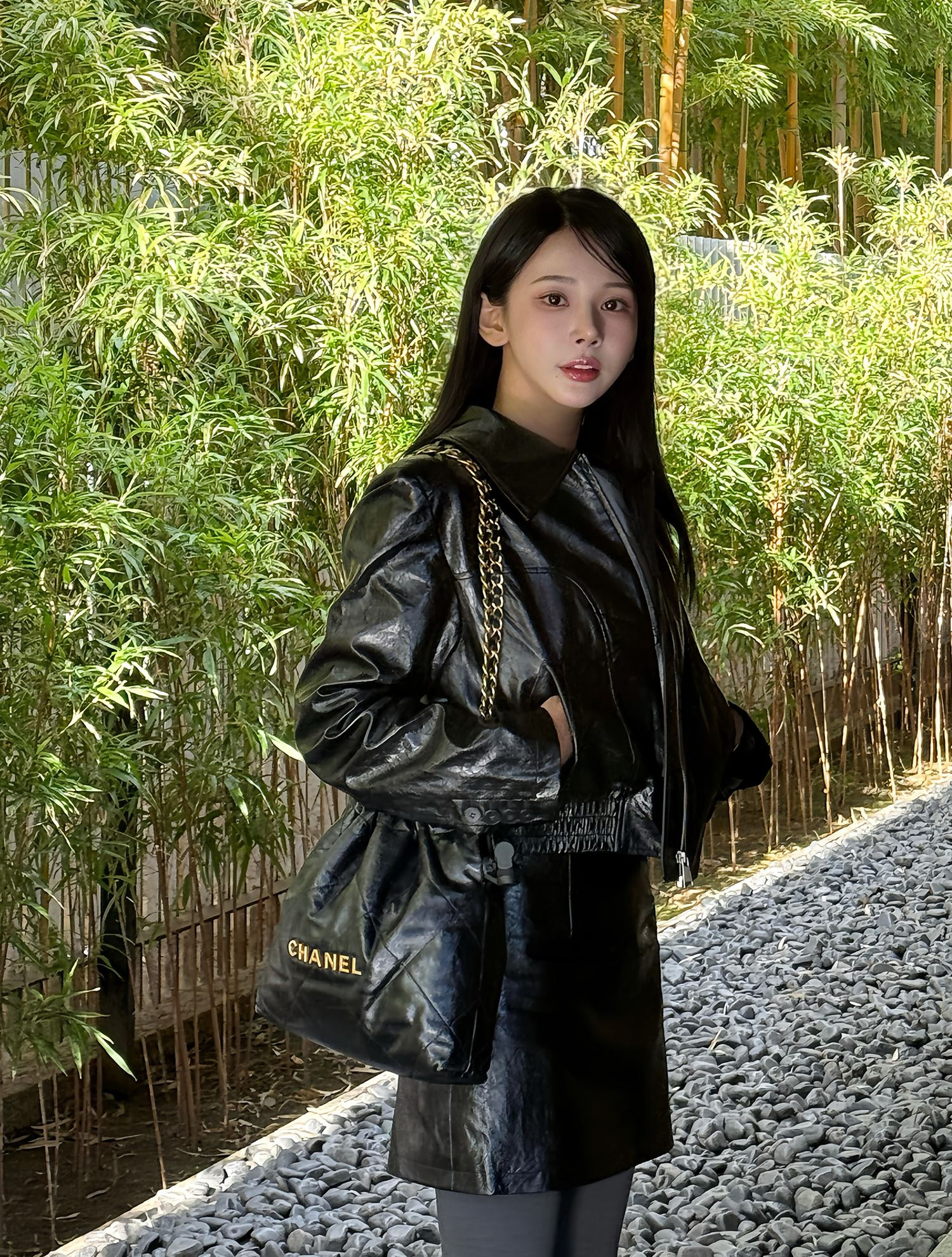 [TWEE] [GROWHIDE][규리 PICK]블로우 글로시 레더 자켓 - 하고(HAGO)