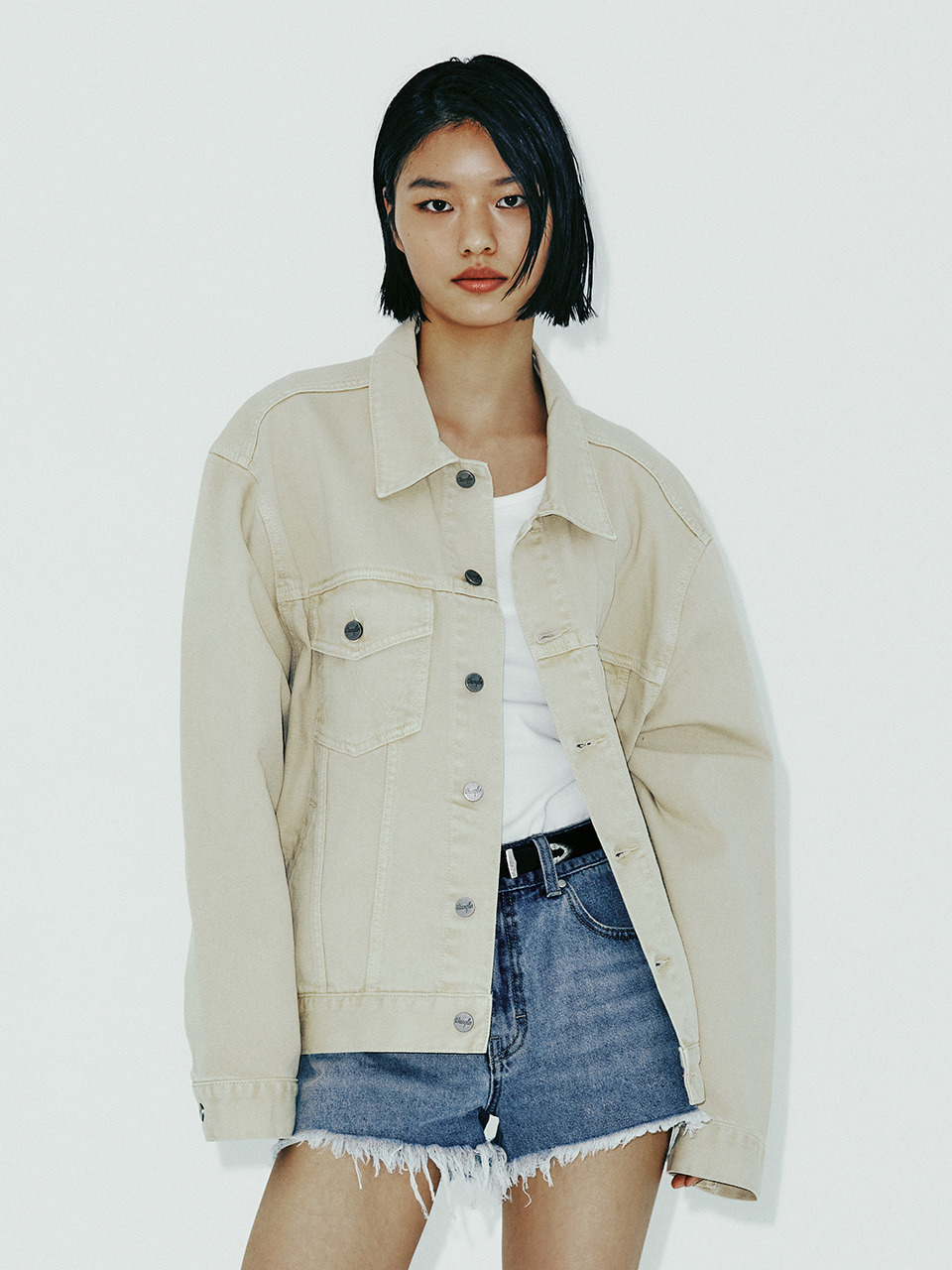 (UNI) Standard Washed Denim Jacket Beige - 하고(HAGO)