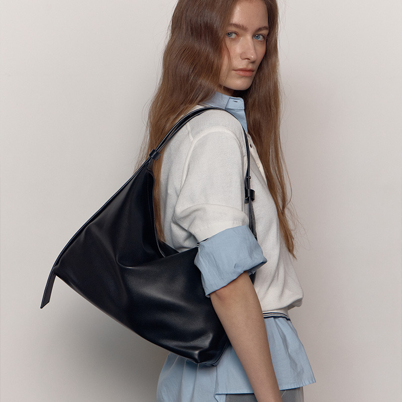 WRITTEN BAG_2COLOR - HAGO(하고)