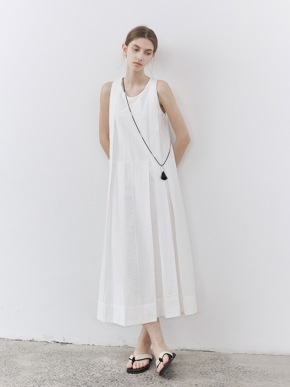 [3%중복쿠폰]TG_Basic round neck pleated dress - HAGO(하고)