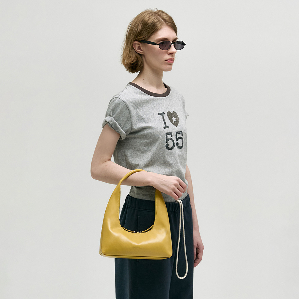 HOBO SHOULDER_corn yellow crinkle - 하고(HAGO)