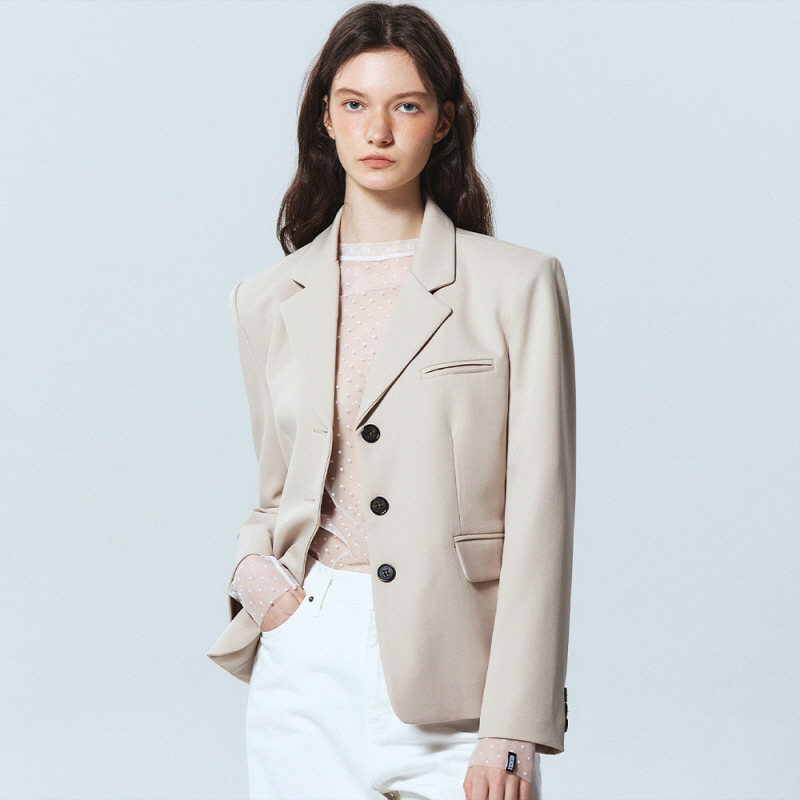 ESSENTIAL BUTTON SEMI SINGLE JACKET_BEIGE - 하고(HAGO)