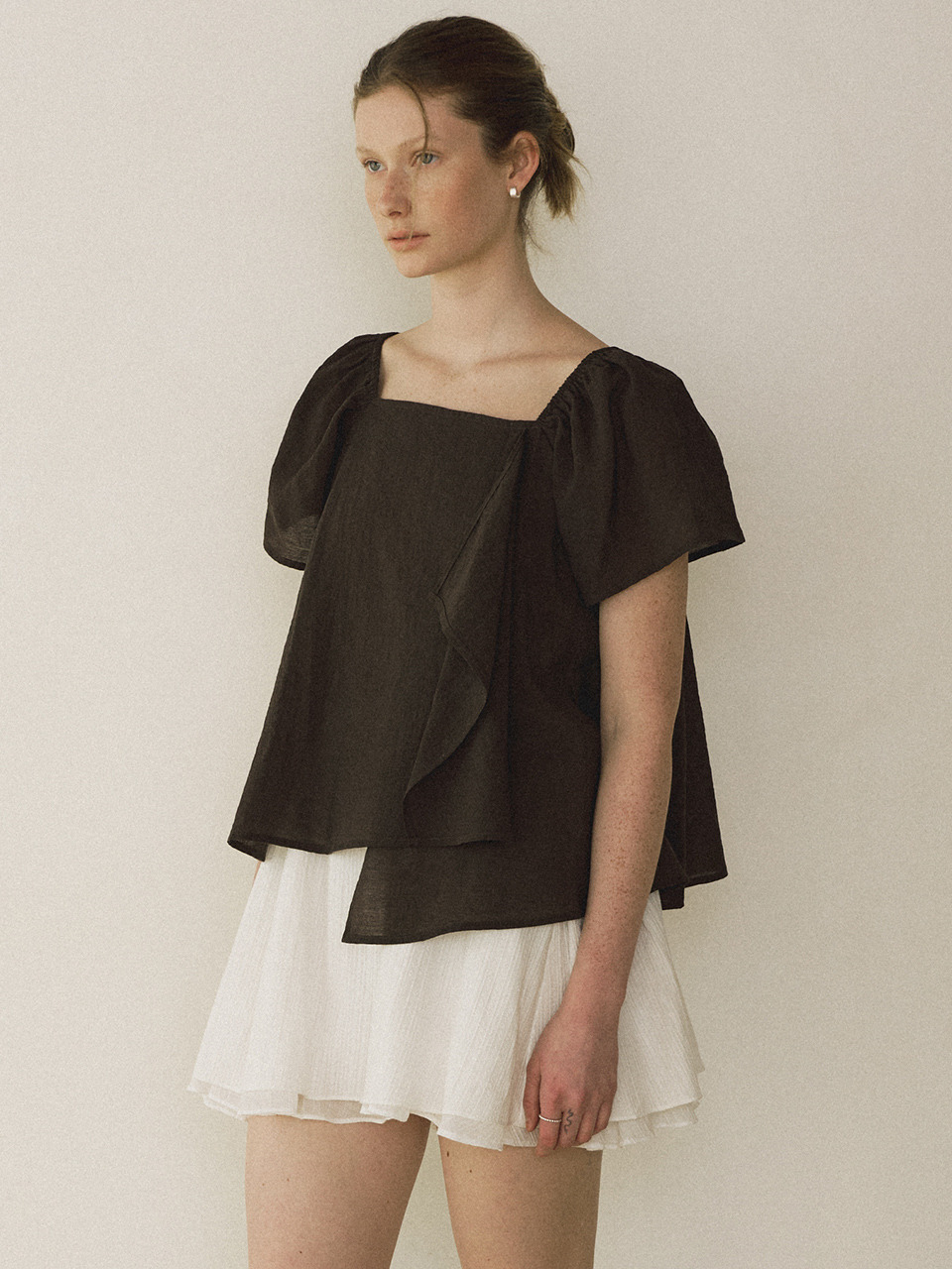 Drape flared blouse_Brown - HAGO(하고)