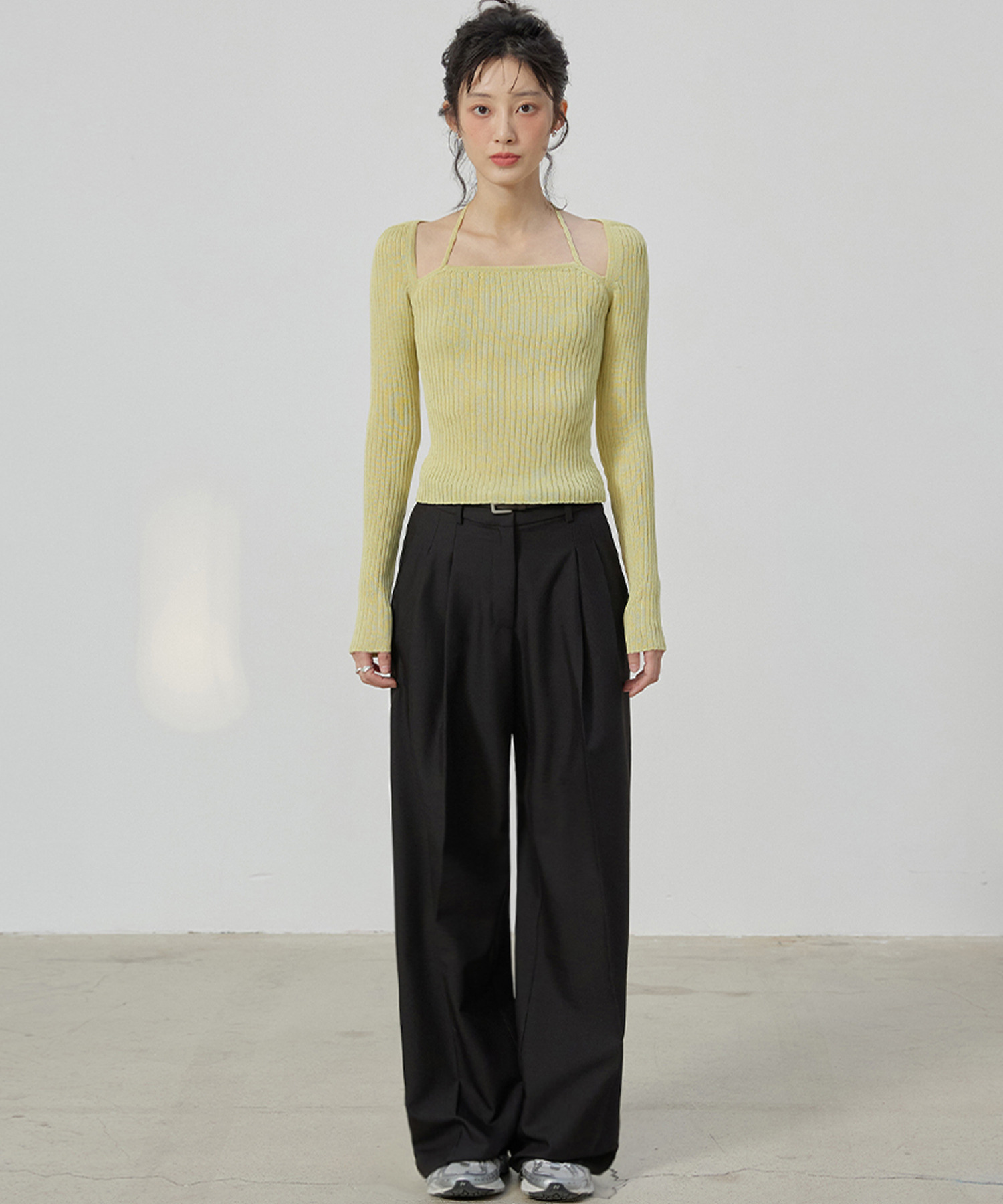 RELAX TWO-TUCK WIDE SLACKS BLACK - 하고(HAGO)