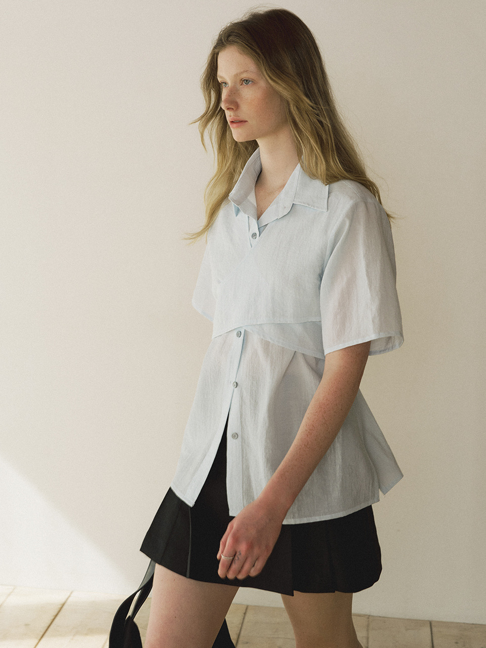 Overlap half blouse_Sky blue - 하고(HAGO)