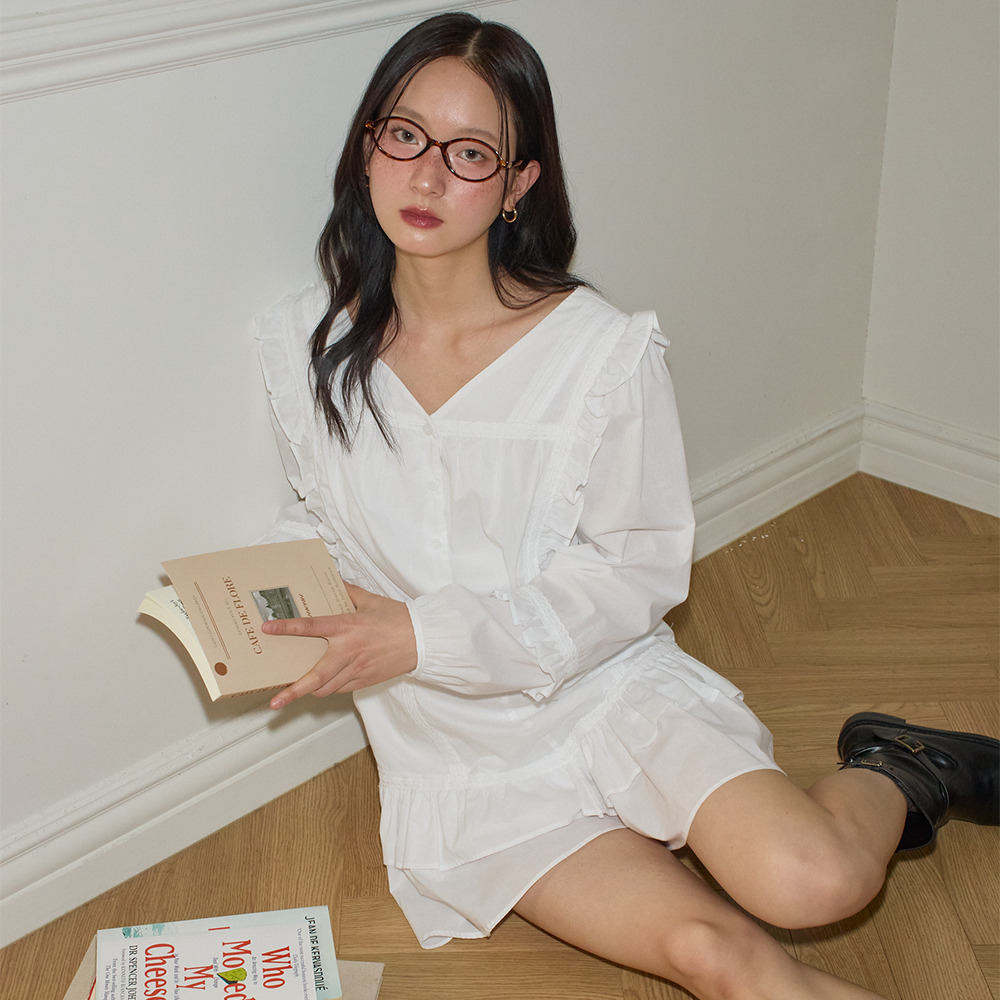 Ruffle Point Jumpsuit_ White - 하고(HAGO)