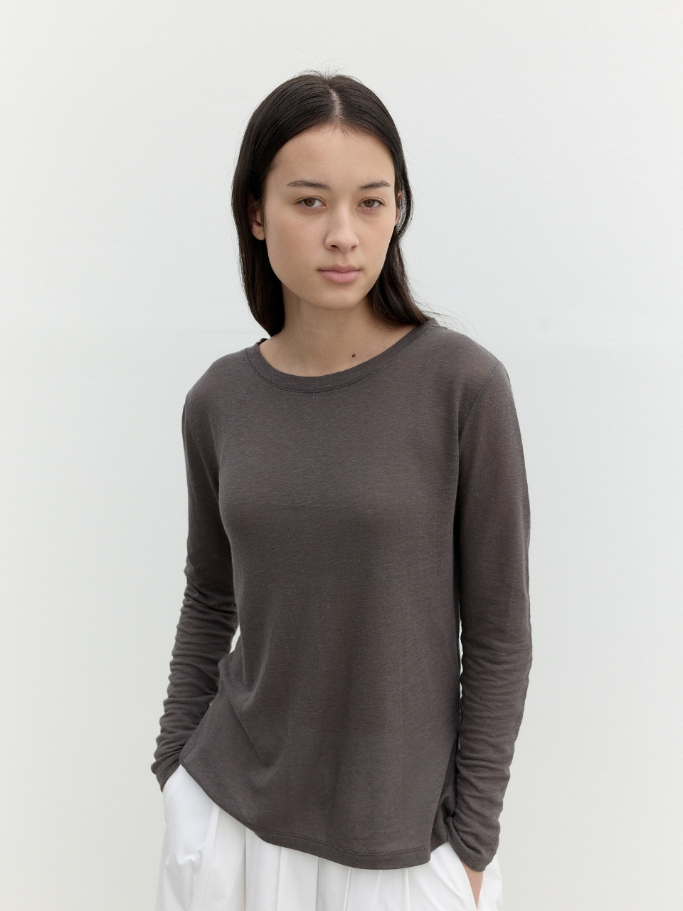 LINEN BREEZE T-SHIRT_BROWN - 하고(HAGO)