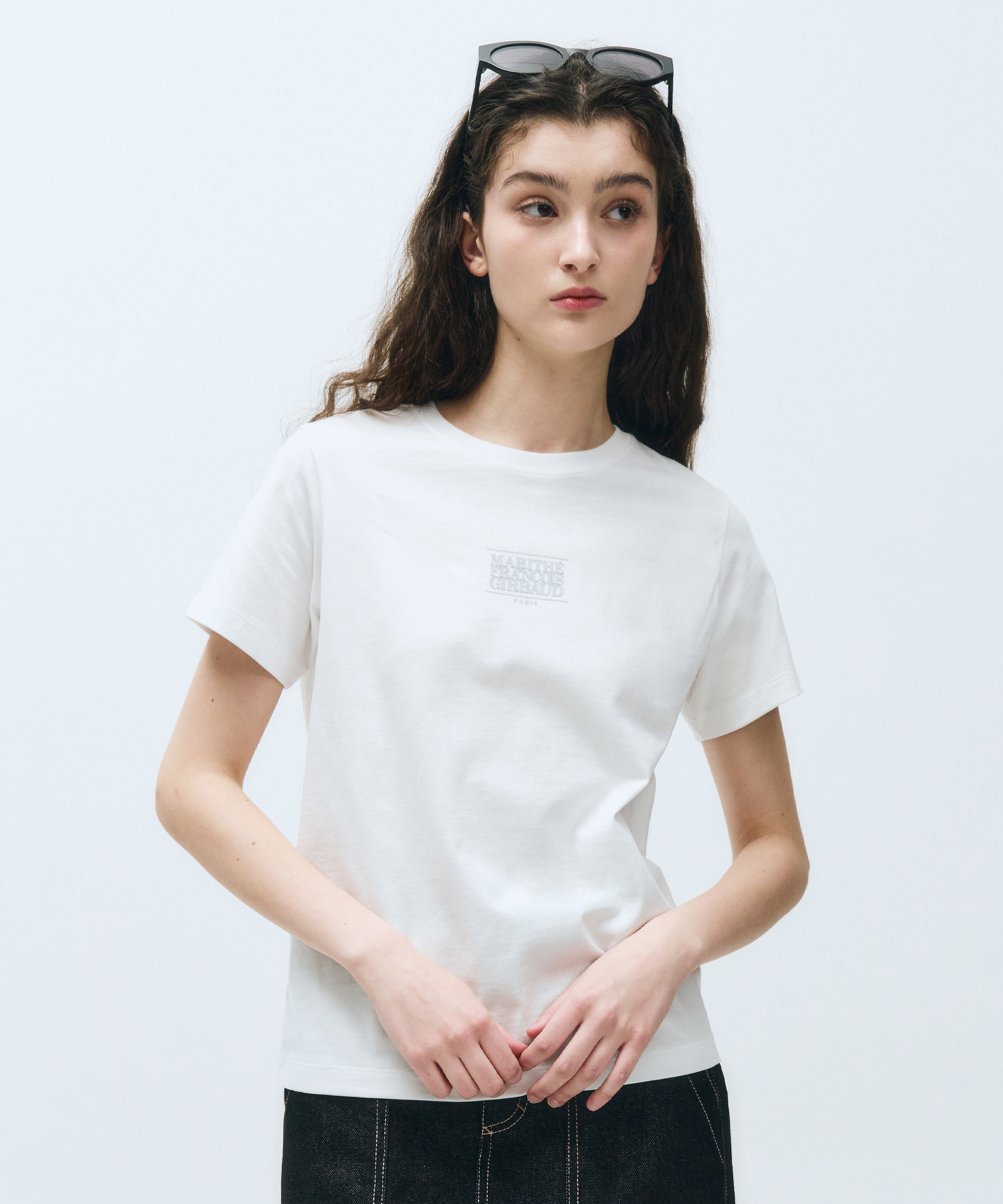 W SMALL CLASSIC LOGO TEE white - HAGO(하고)