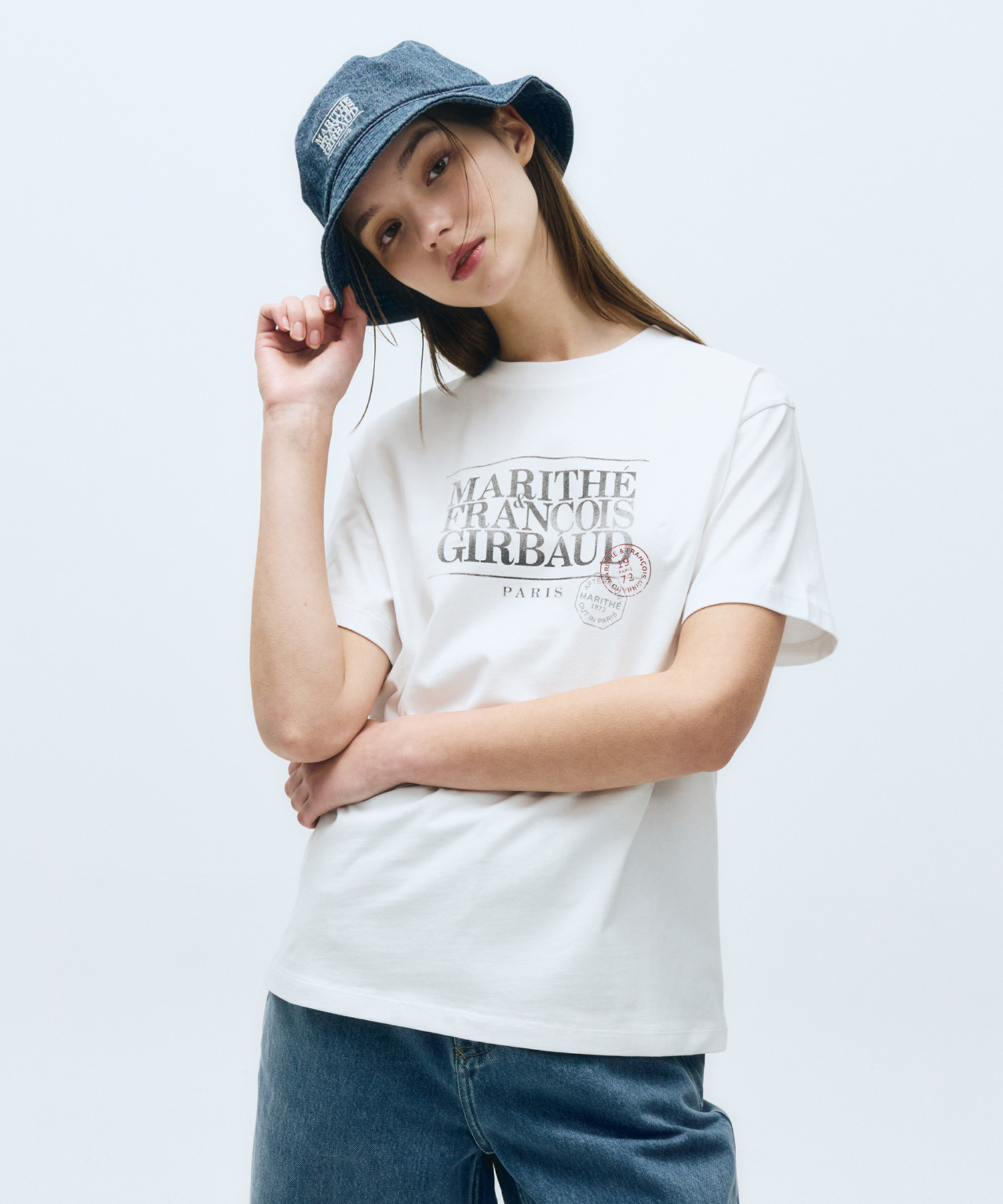 CLASSIC LOGO STAMP TEE white - 하고(HAGO)