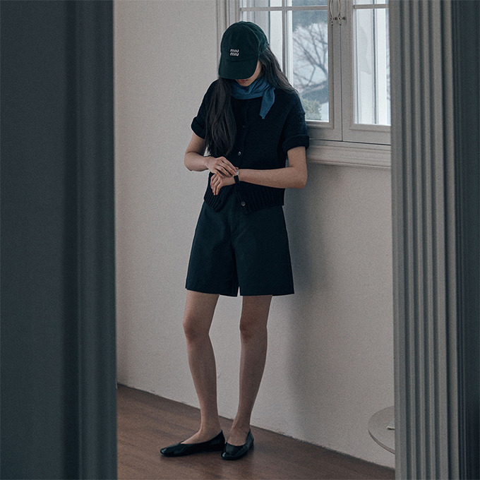 LETTY COTTON SHORT PANTS_NAVY - HAGO(하고)