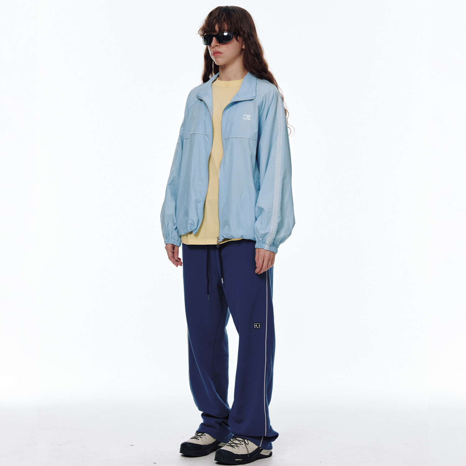 [단독~4/3]SIDE LINE WIDE SWEATPANTS_NAVY - 하고(HAGO)