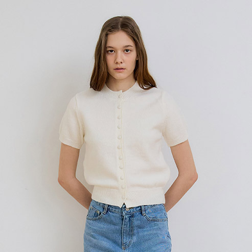 BEAN BUTTON KNIT_IVORY - HAGO(하고)