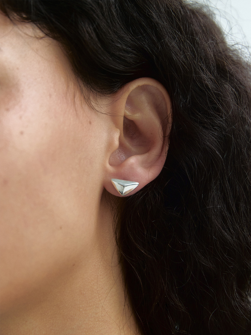 Triangle Earring (Silver) - HAGO(하고)