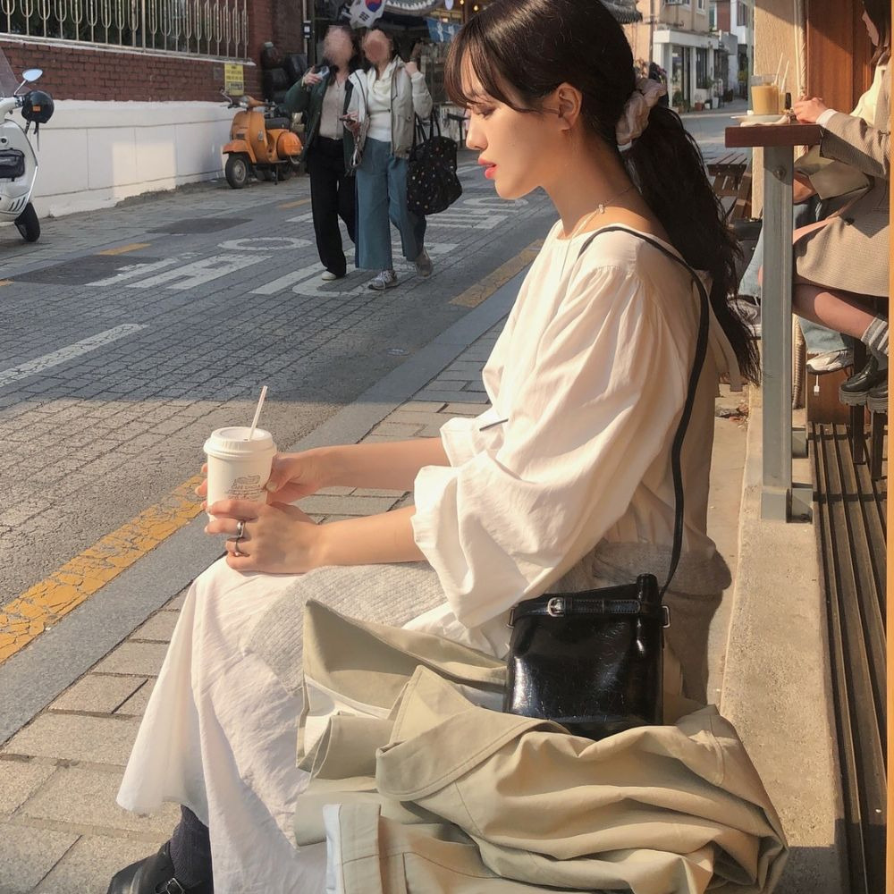 [인플루언서 PICK] Mallory Mini Bucket Bag 멜로리 미니 버킷백 (2Colors) - 하고(HAGO)