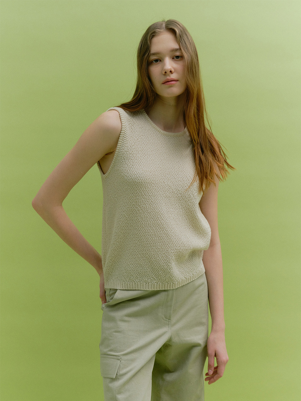 SCOOP-NECK SLEEVELESS (natural beige) - HAGO(하고)