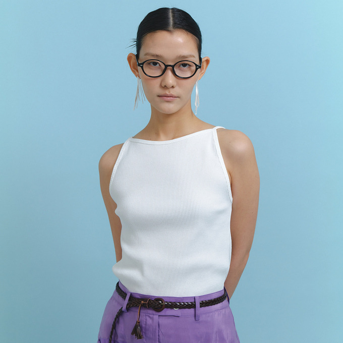 Basic sleeveless White - HAGO(하고)