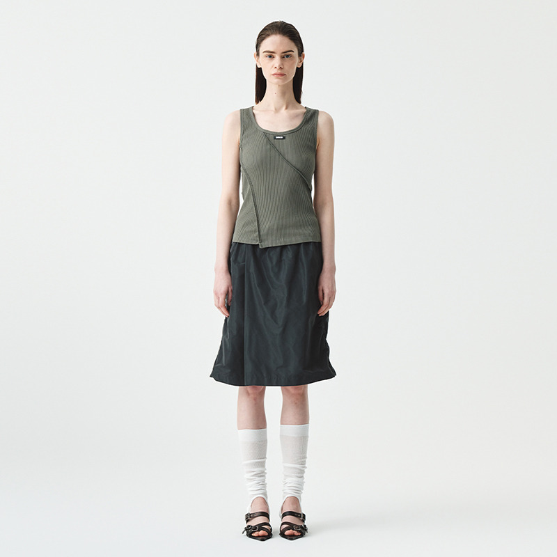 STRING POINT BANDING WRAP SHORTS IN CHARCOAL - HAGO(하고)