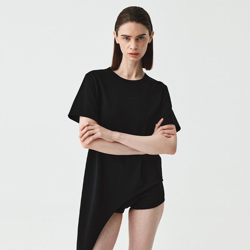 BLURRED LOGO LAYERED LONG TOP IN BLACK - HAGO(하고)