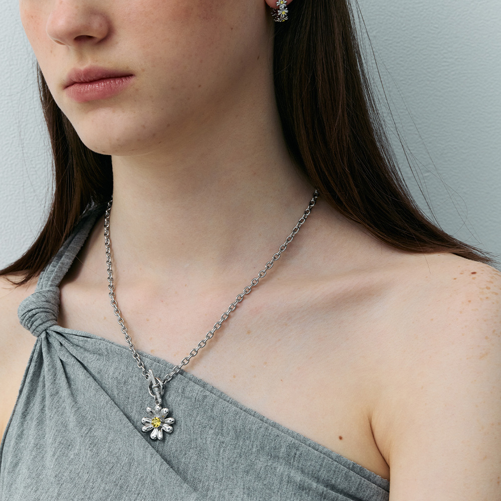 Daisy Glow Necklace_VH2534NE004M - HAGO(하고)