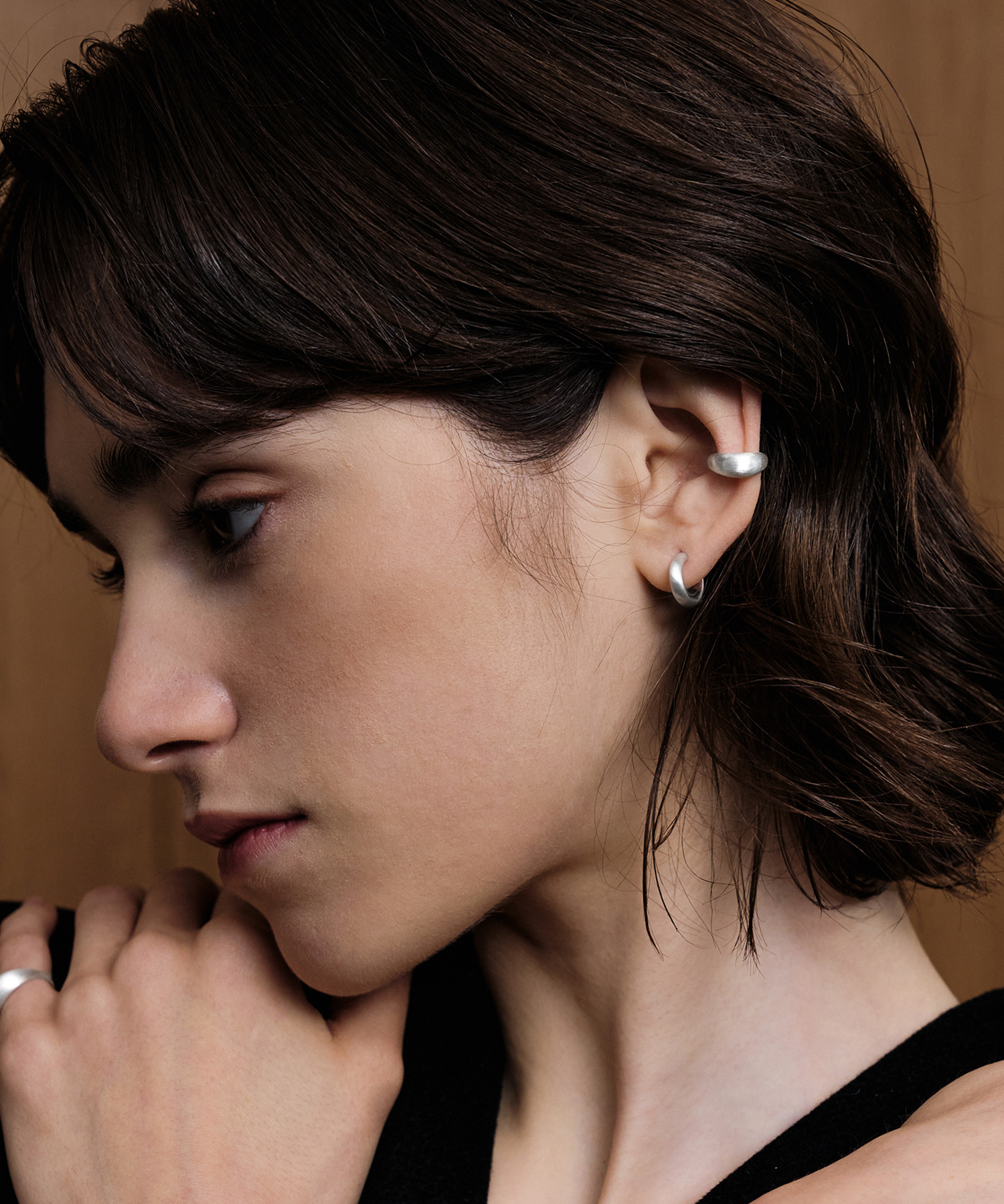 NP007 Hidden Shine Matte Earrings - HAGO(하고)