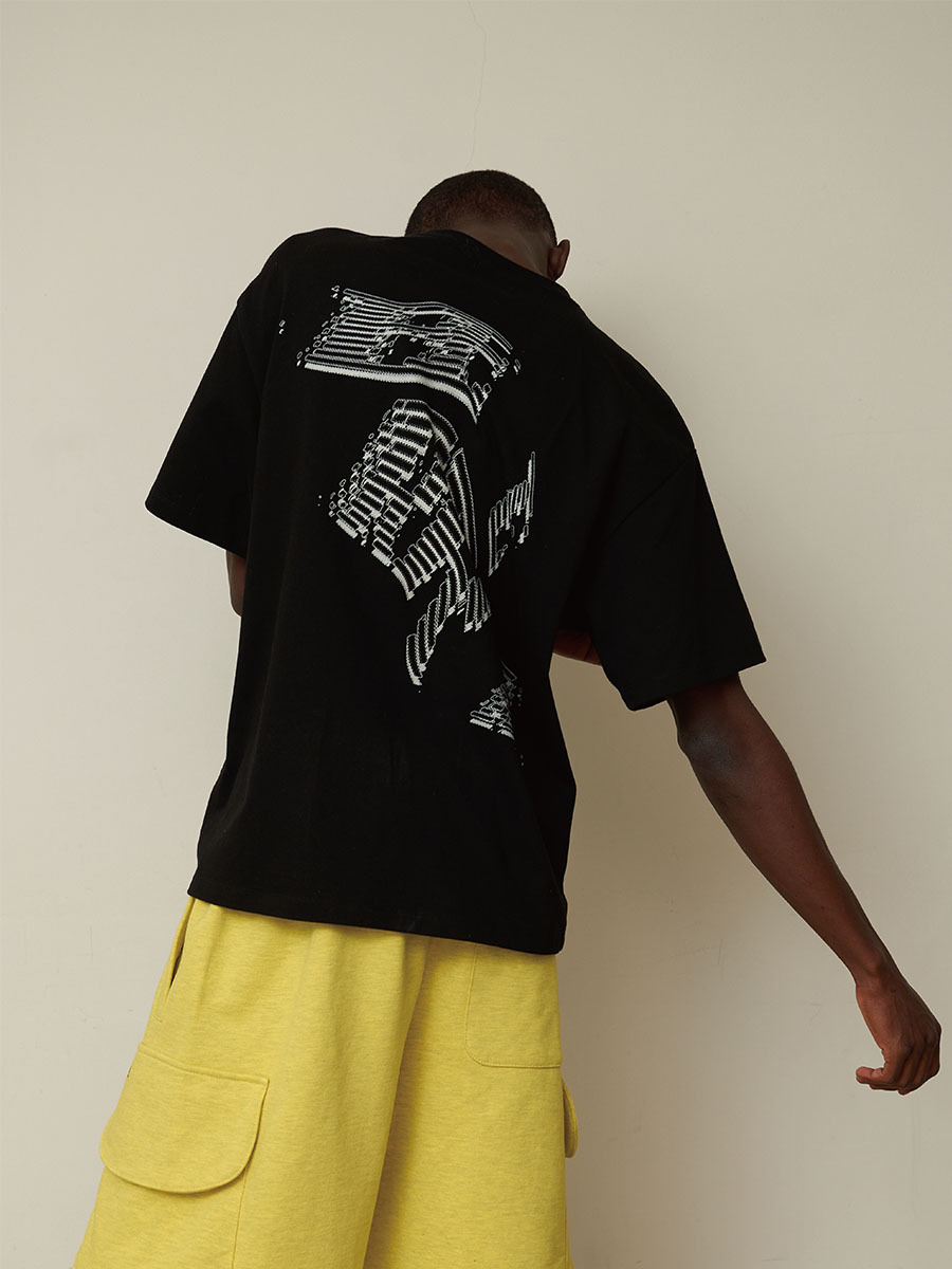 EEERRR letter graphic T-Shirt (Black) - HAGO(하고)