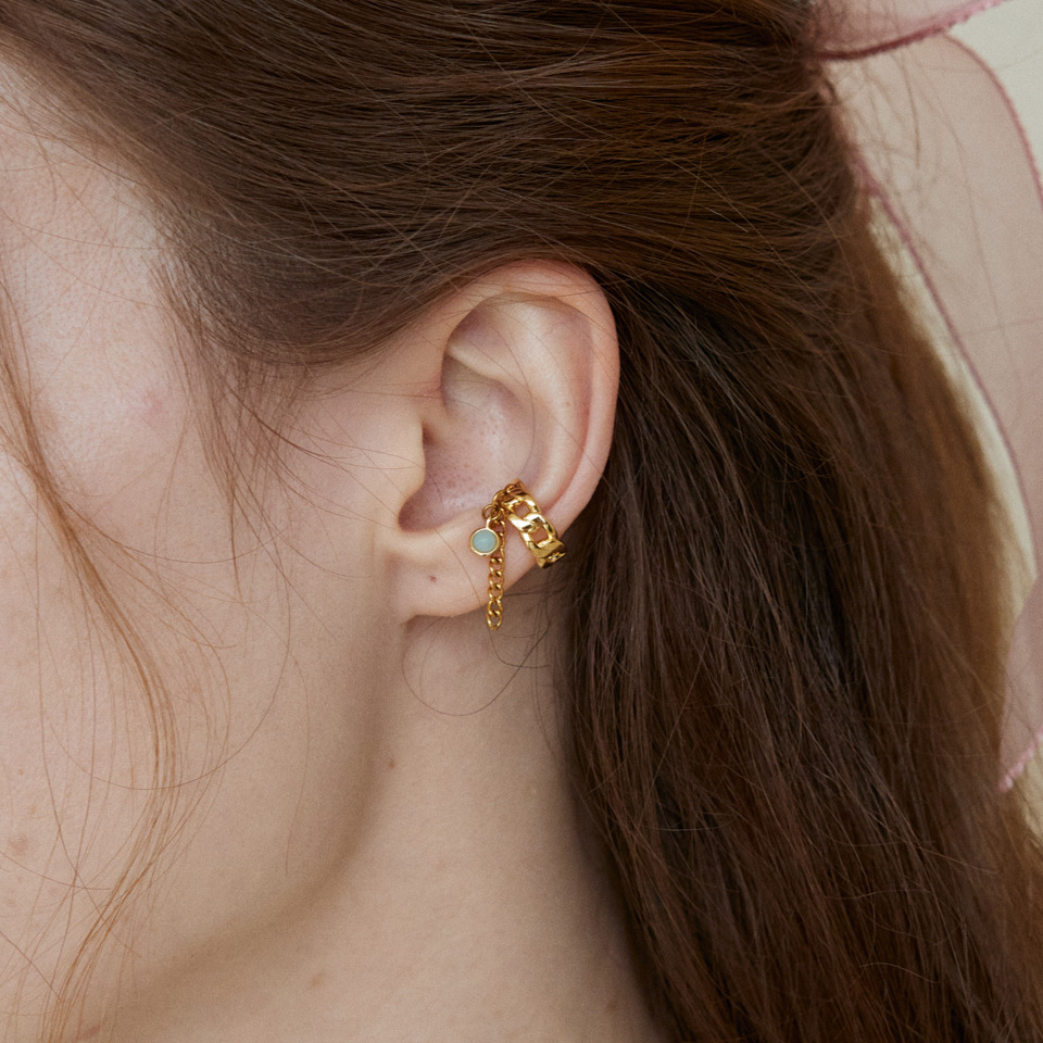 Gemstone point drop gold earcuff - HAGO(하고)