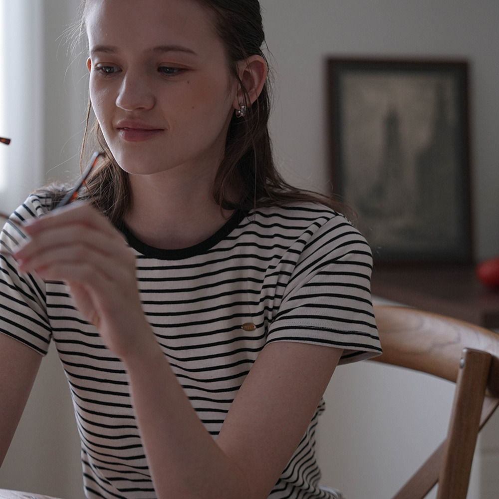 Logo Point Stripe T-Shirt [White] - HAGO(하고)