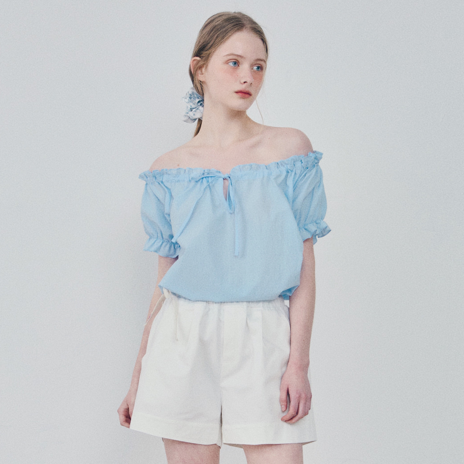 오프숄더 스트랩 블라우스_Sky - HAGO(하고)