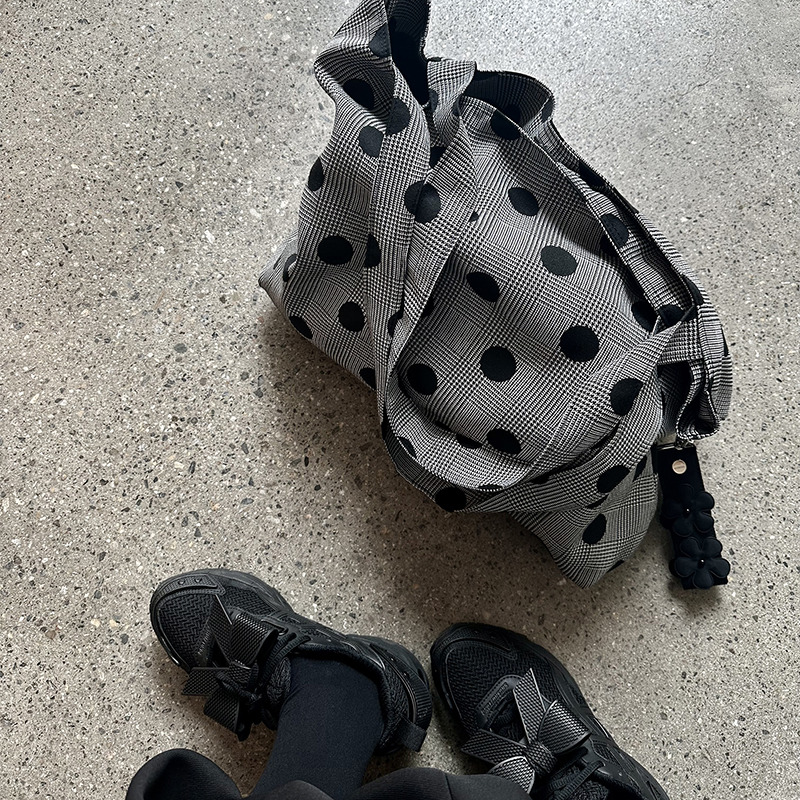 Polka Classic Shoulder Bag [Black Dot] - HAGO(하고)