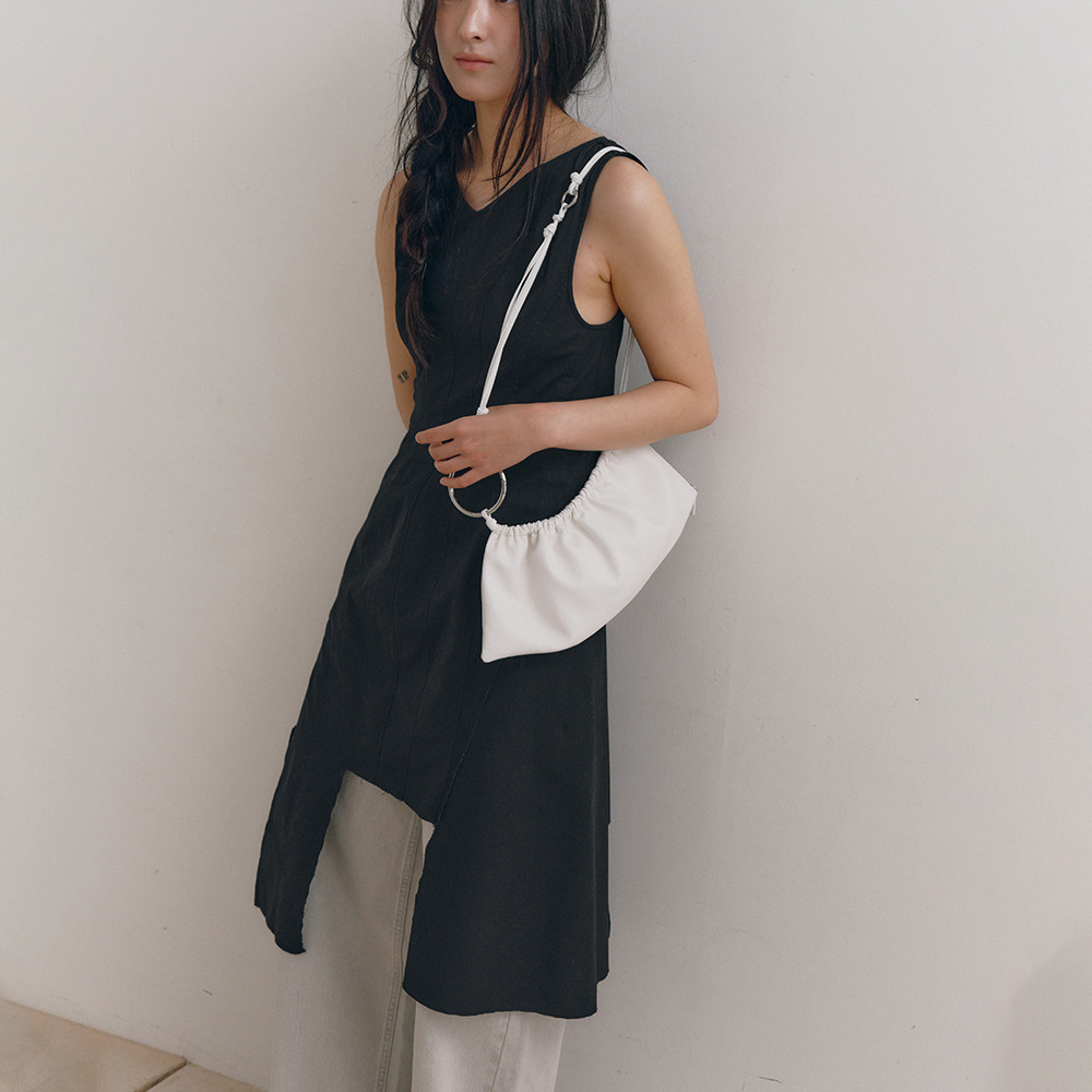 STRAP SHIRRING BAG [WHITE] - HAGO(하고)