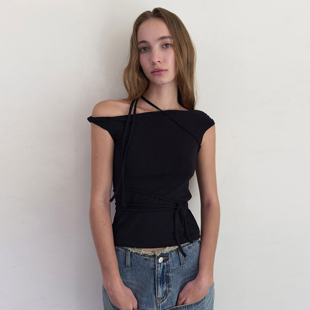 STRING OFF SHOULDER TOP (black) - HAGO(하고)