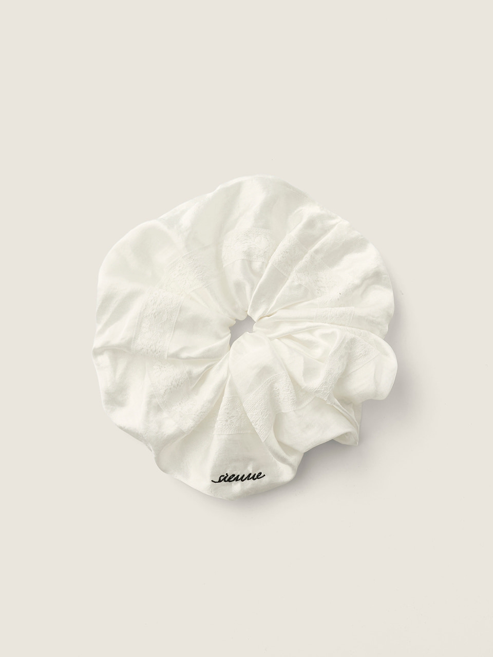 French Scrunchie (White) - HAGO(하고)
