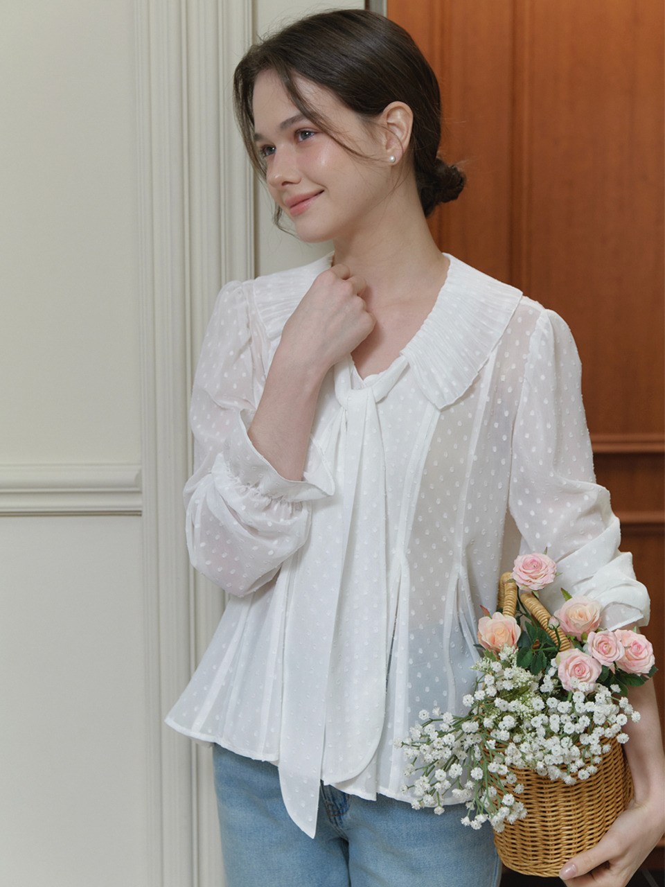 리나 도트 프릴 블라우스_2color - HAGO(하고)