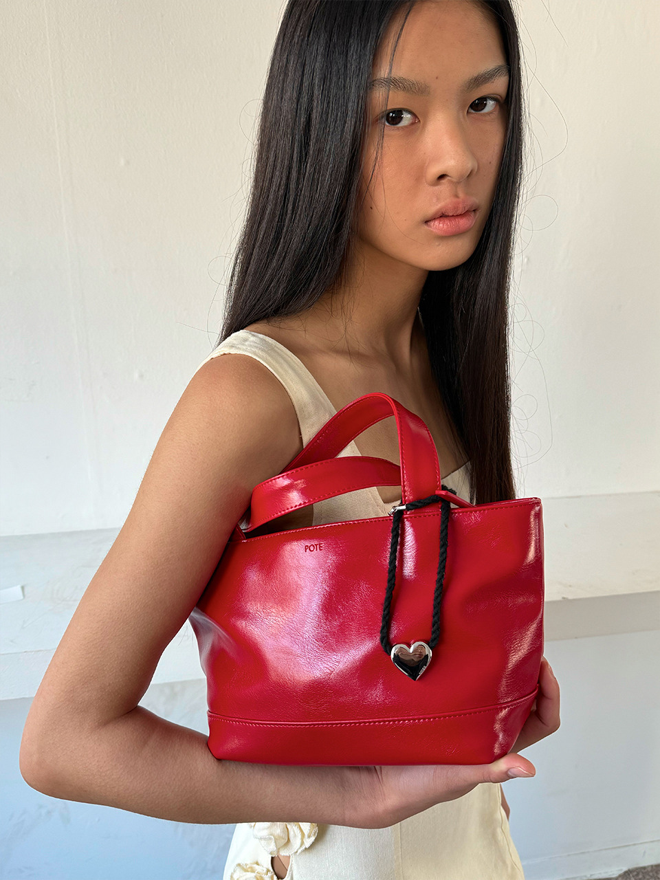 0001 Peasy Bag_Red - HAGO(하고)
