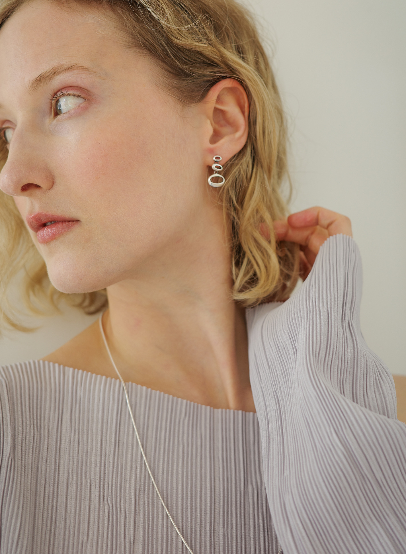 [Silver925]LOLA EARRINGS - (silver) - HAGO(하고)