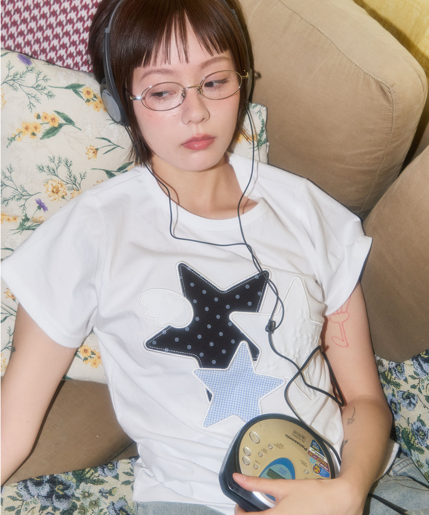 [5/19 예약배송] Mix Star Angel Patch Tee (White) F25QB117 - HAGO(하고)