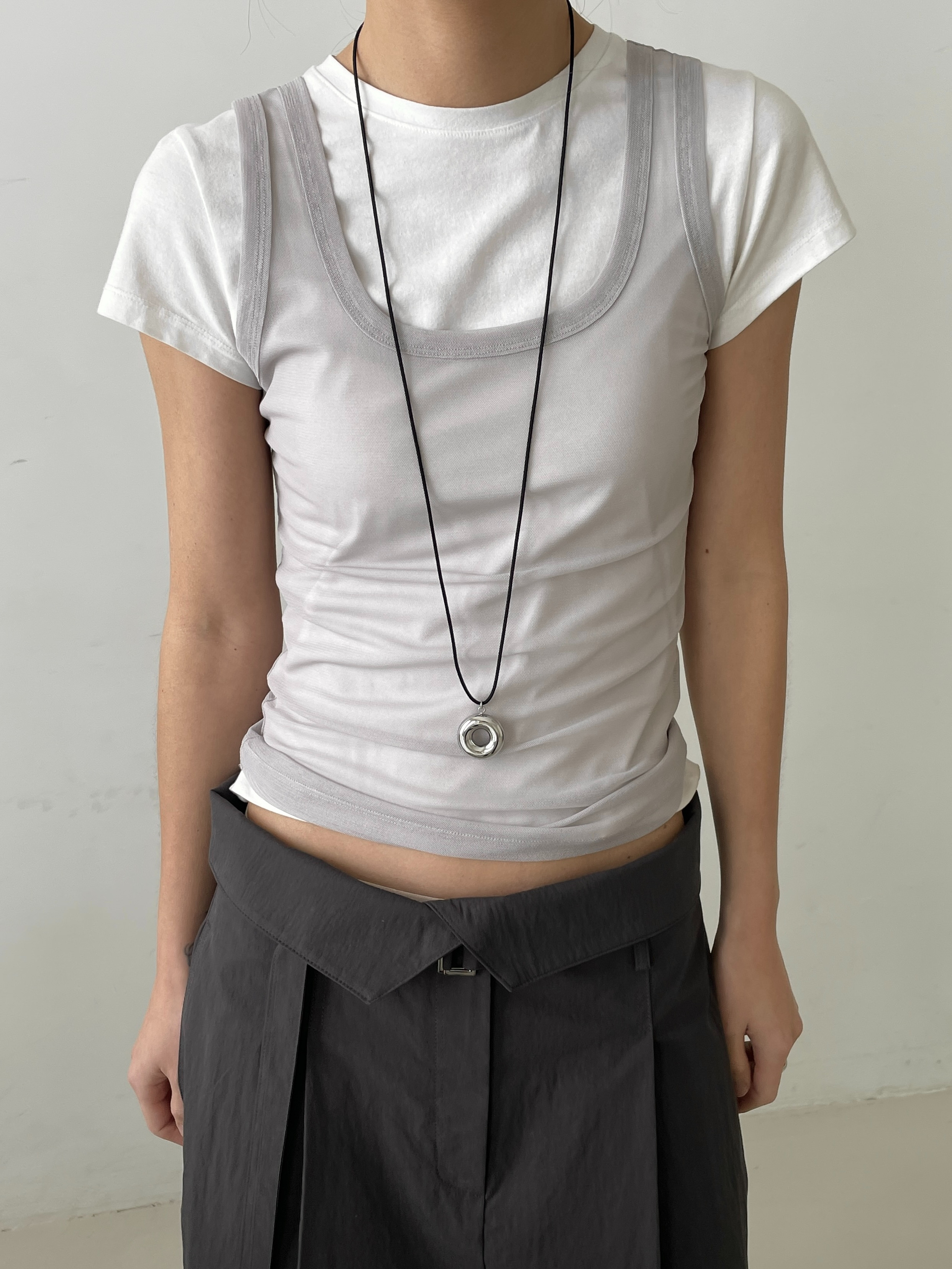 Basic Mesh Sleeveless_GRAY - HAGO(하고)