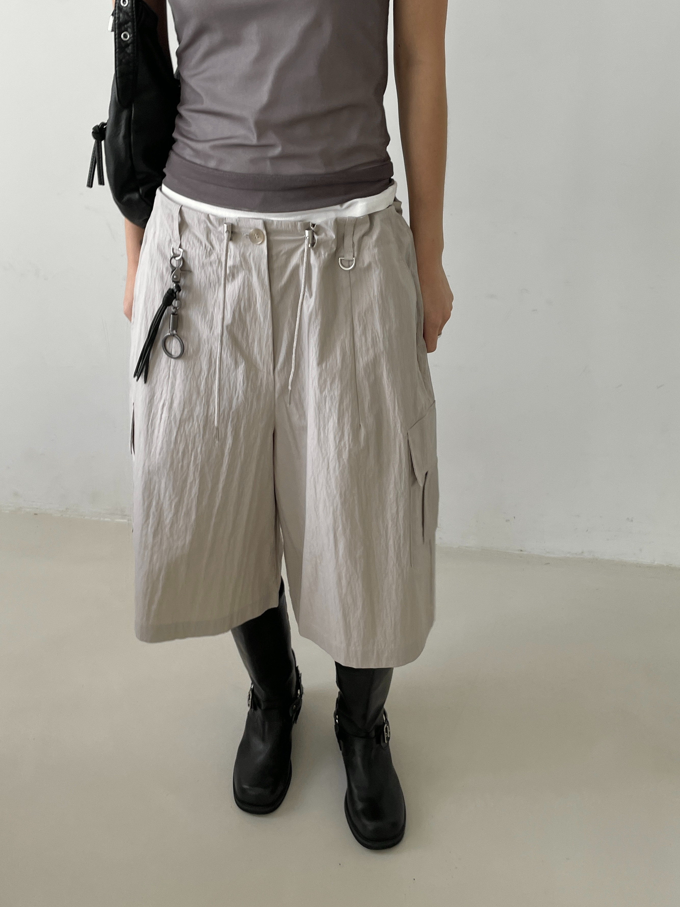 Wide Half-String Pants_BEIGE - HAGO(하고)