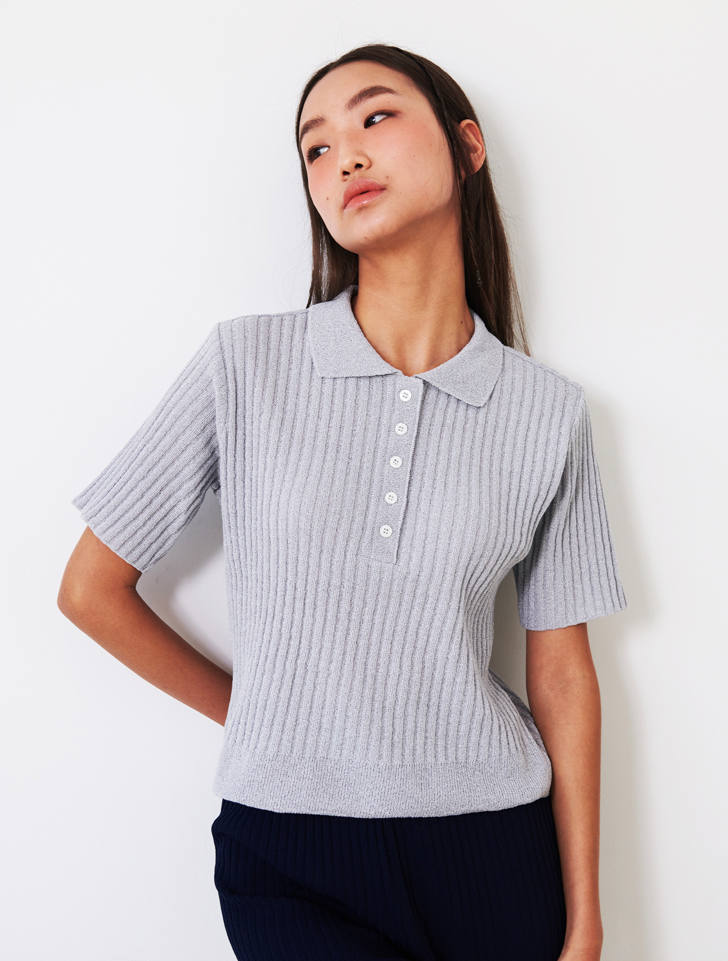 METALLIC YARN SHORT SLEEVED KNIT / SILVER - HAGO(하고)