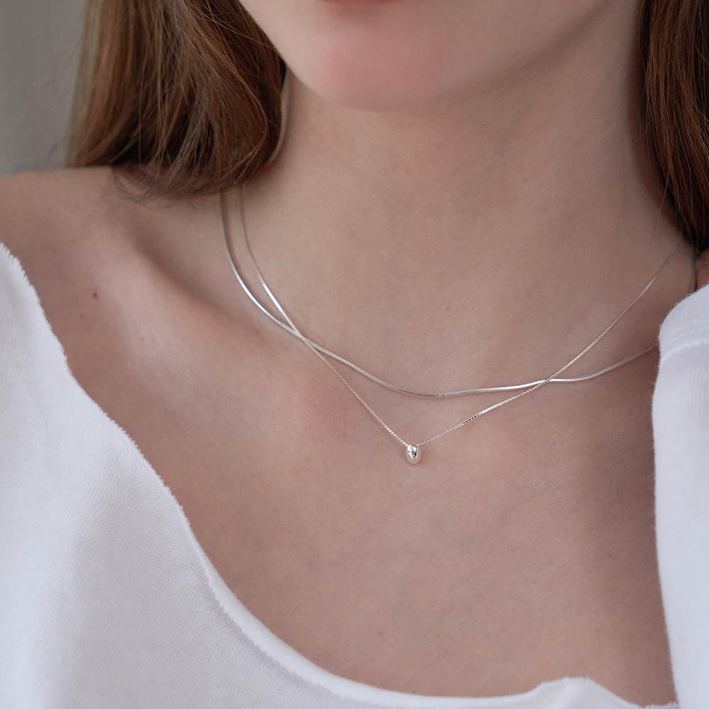 Silver 925 Minimal Oval Charm Necklace - HAGO(하고)
