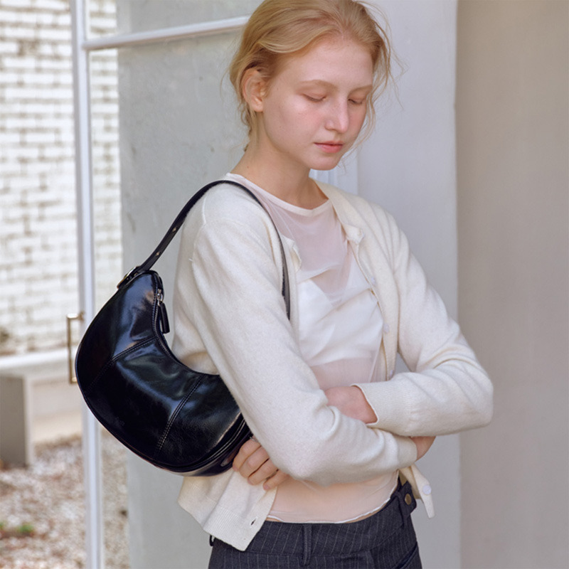 멜리 호보백 Meli Hobo Bag_Black - HAGO(하고)