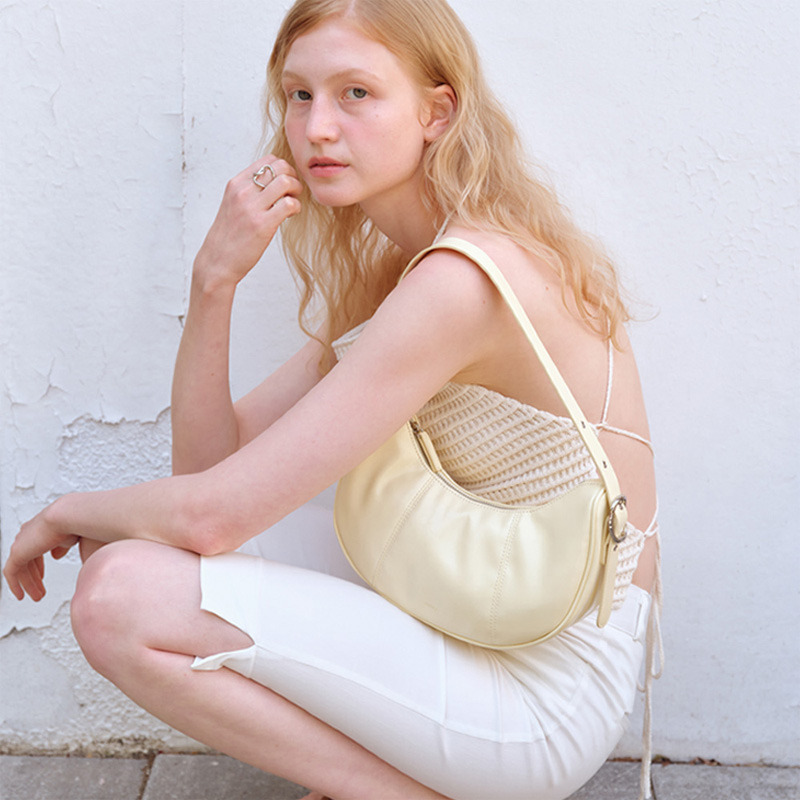 멜리 호보백 Meli Hobo Bag_Butter - HAGO(하고)