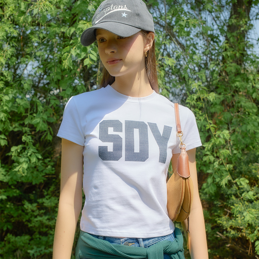[25%쿠폰]SDY Logo Crop T_ White - HAGO(하고)