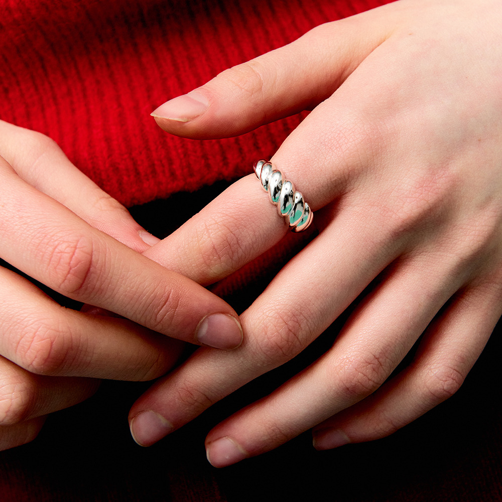 [925 Silver] Tendril Ring_VH2536RI002M - HAGO(하고)