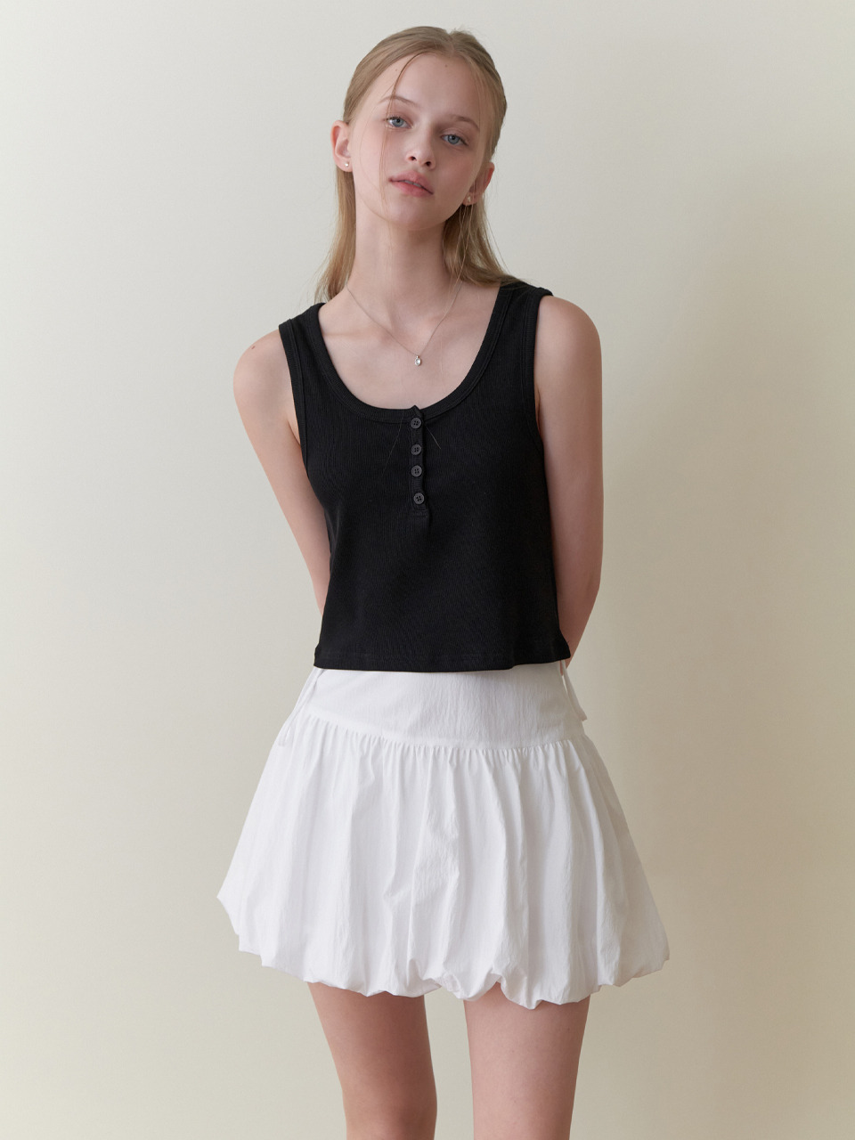 Fizz button sleeveless (black) - HAGO(하고)