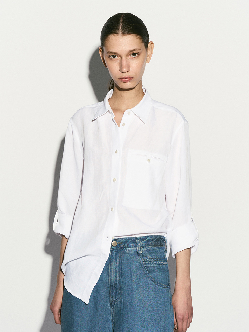 [22% 쿠폰]LINEN BLEND BUTTON DETAIL SHIRT - HAGO(하고)