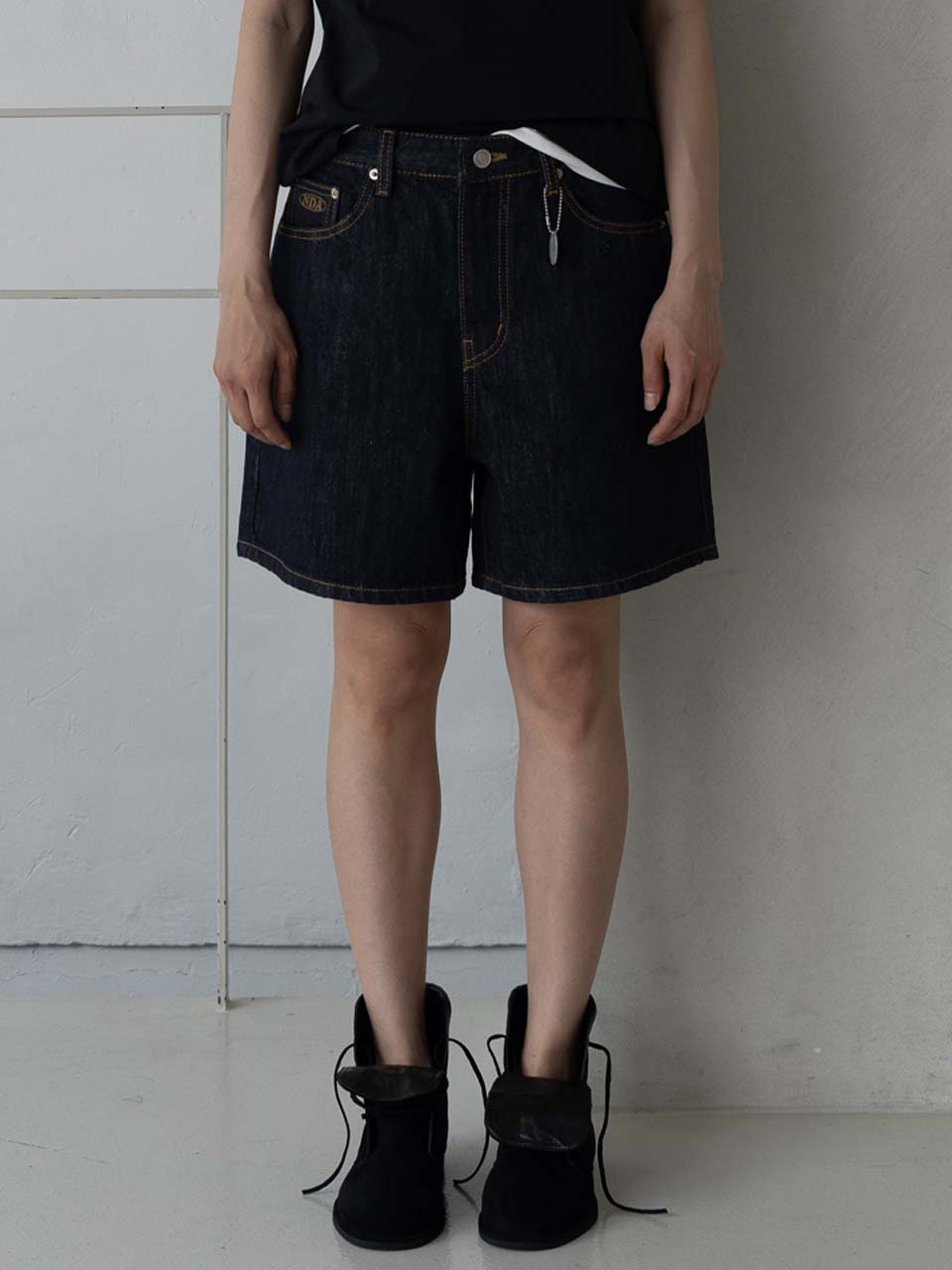 [당일발송] Non Pade 1/2 Jeans - HAGO(하고)